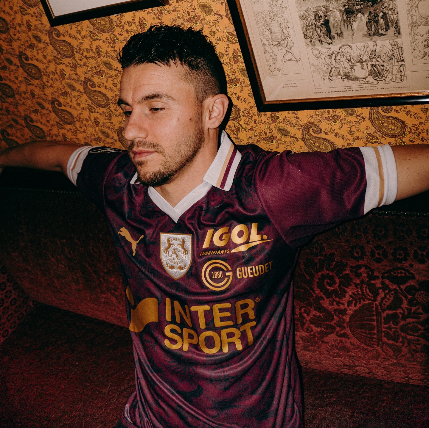 Amiens SC : un maillot third en hommage à Jules Verne