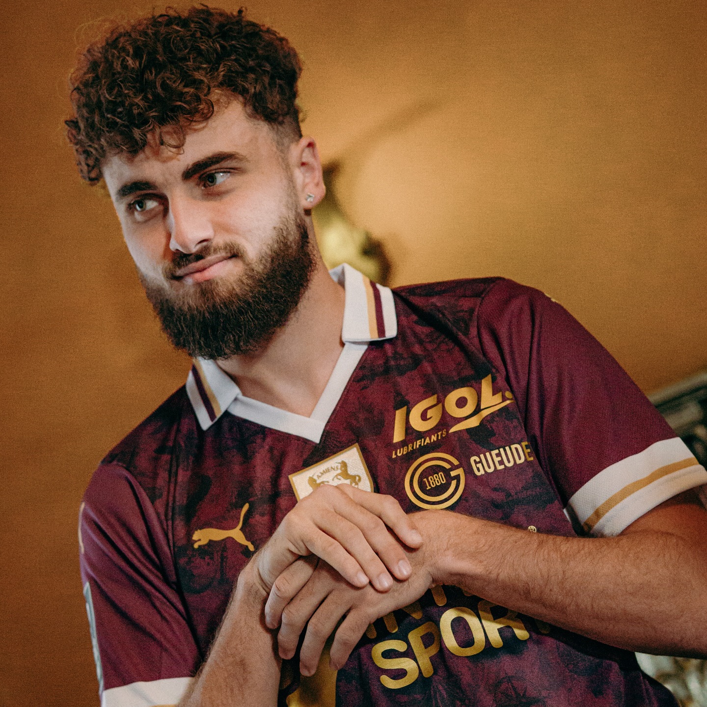 Amiens SC : un maillot third en hommage à Jules Verne