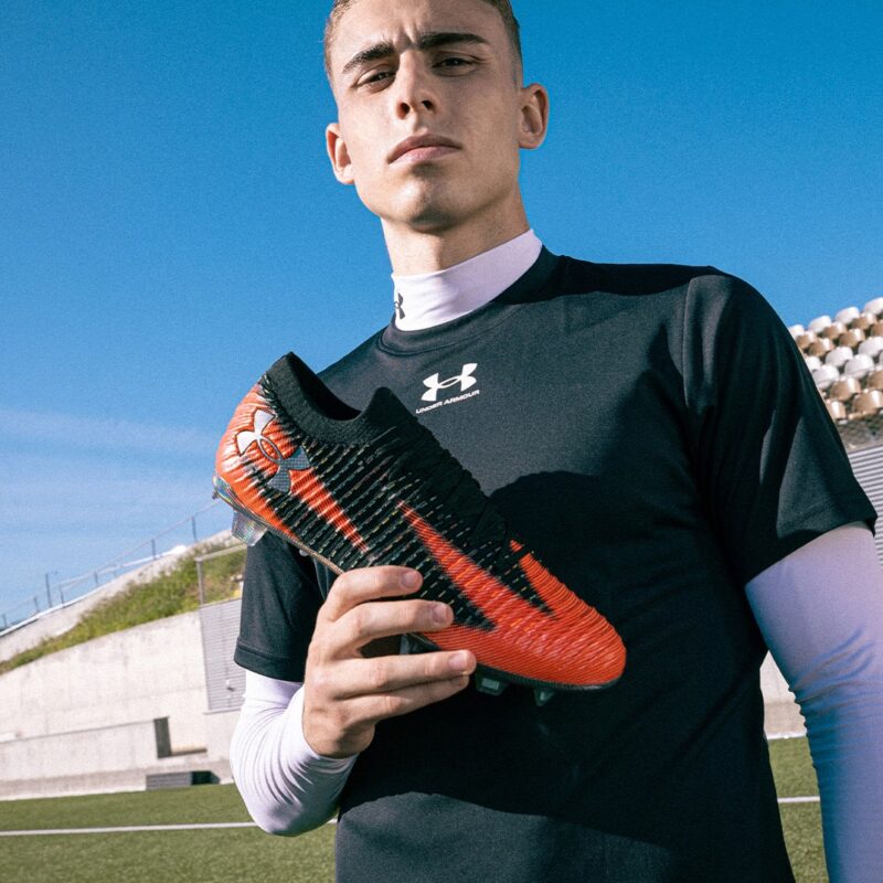 Crampon Under Armour : la nouvelle Shadow Elite 3 débarque