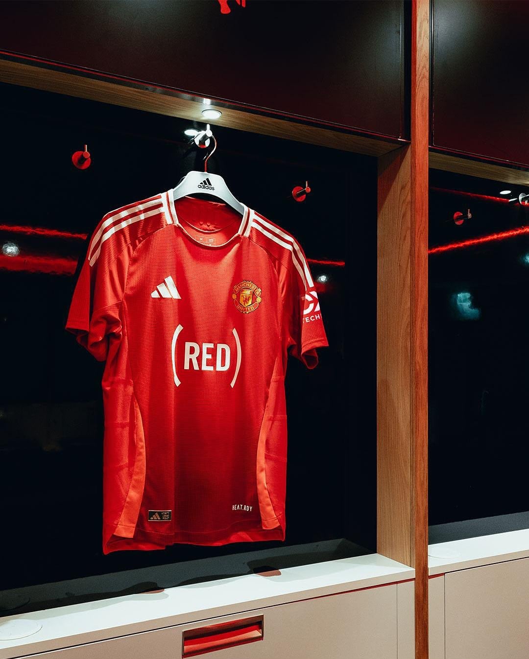 Manchester United change son sponsor pour la bonne cause