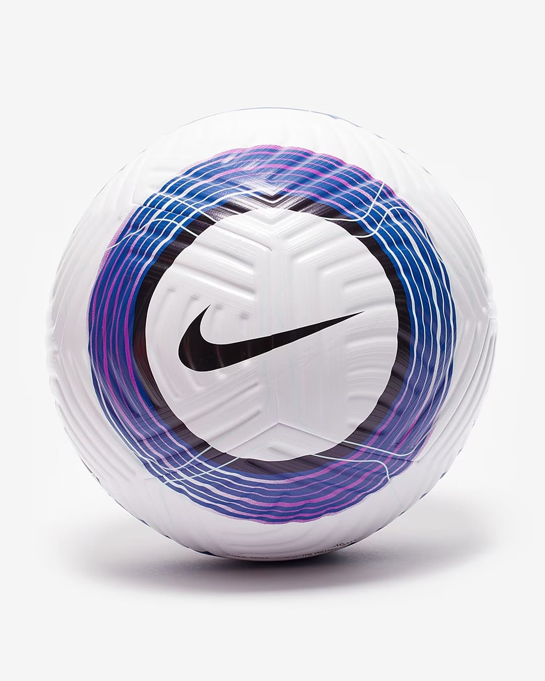 Nike : le dernier ballon de la Premier League dévoilé