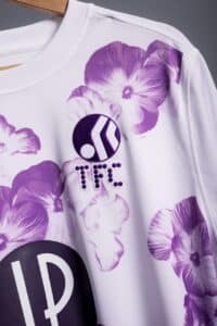 Maillot TFC : Visionnaire, la marque de BigFlo & Oli est de retour