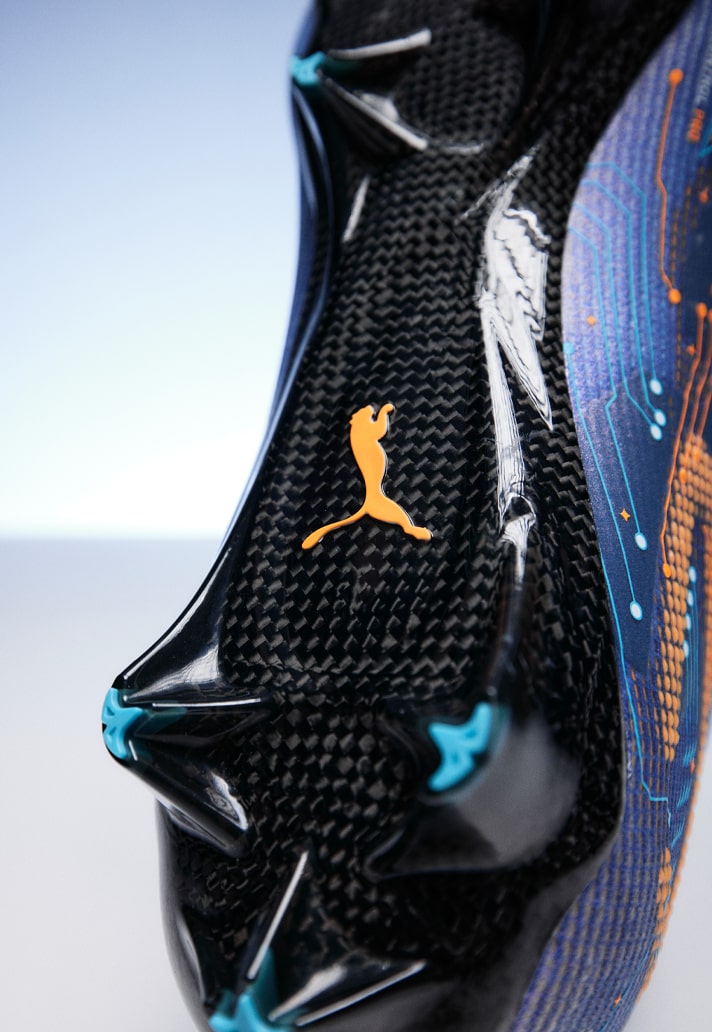 PUMA dévoile une Ultra 5 Carbon Speed en édition limitée