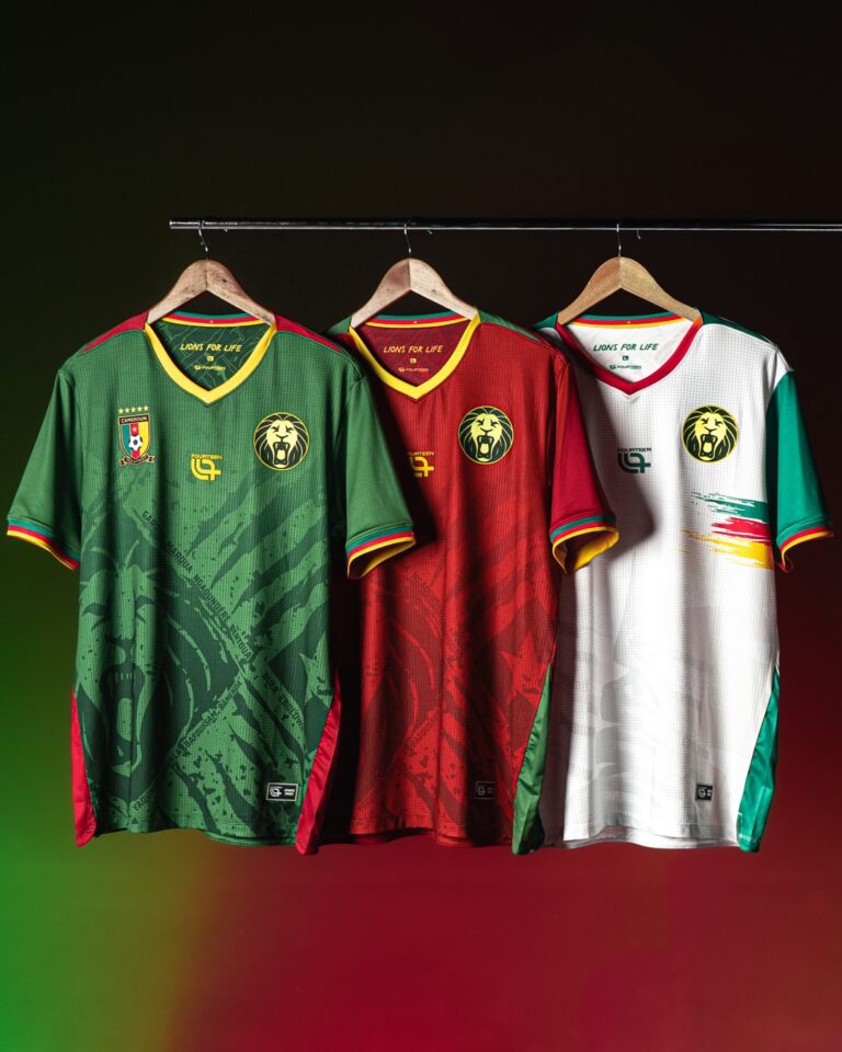 Top 7 des maillots de foot qu'il ne fallait pas louper - Mars 2025
