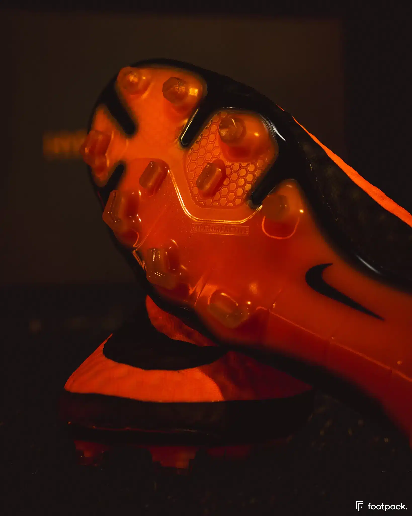 Nike réédite la première Hypervenom de 2013