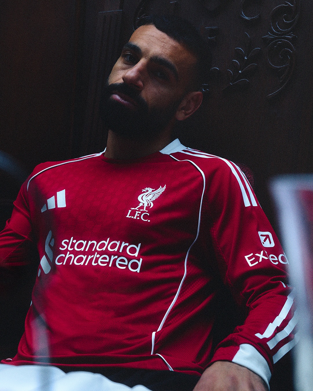 adidas dévoile enfin les nouveaux maillots 2025-2026 de Liverpool