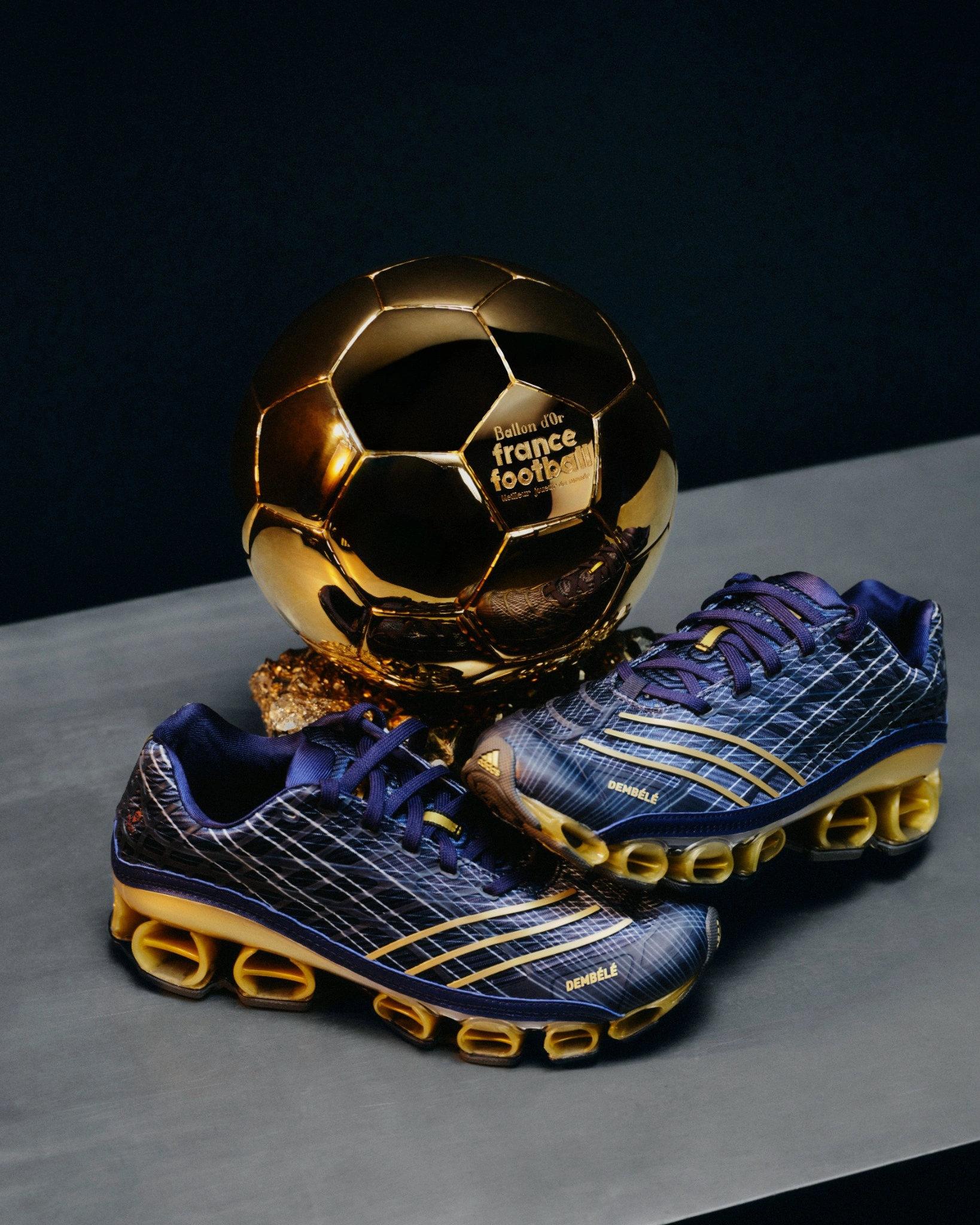 Une paire de F50 unique pour célébrer le Ballon d'Or de Dembélé