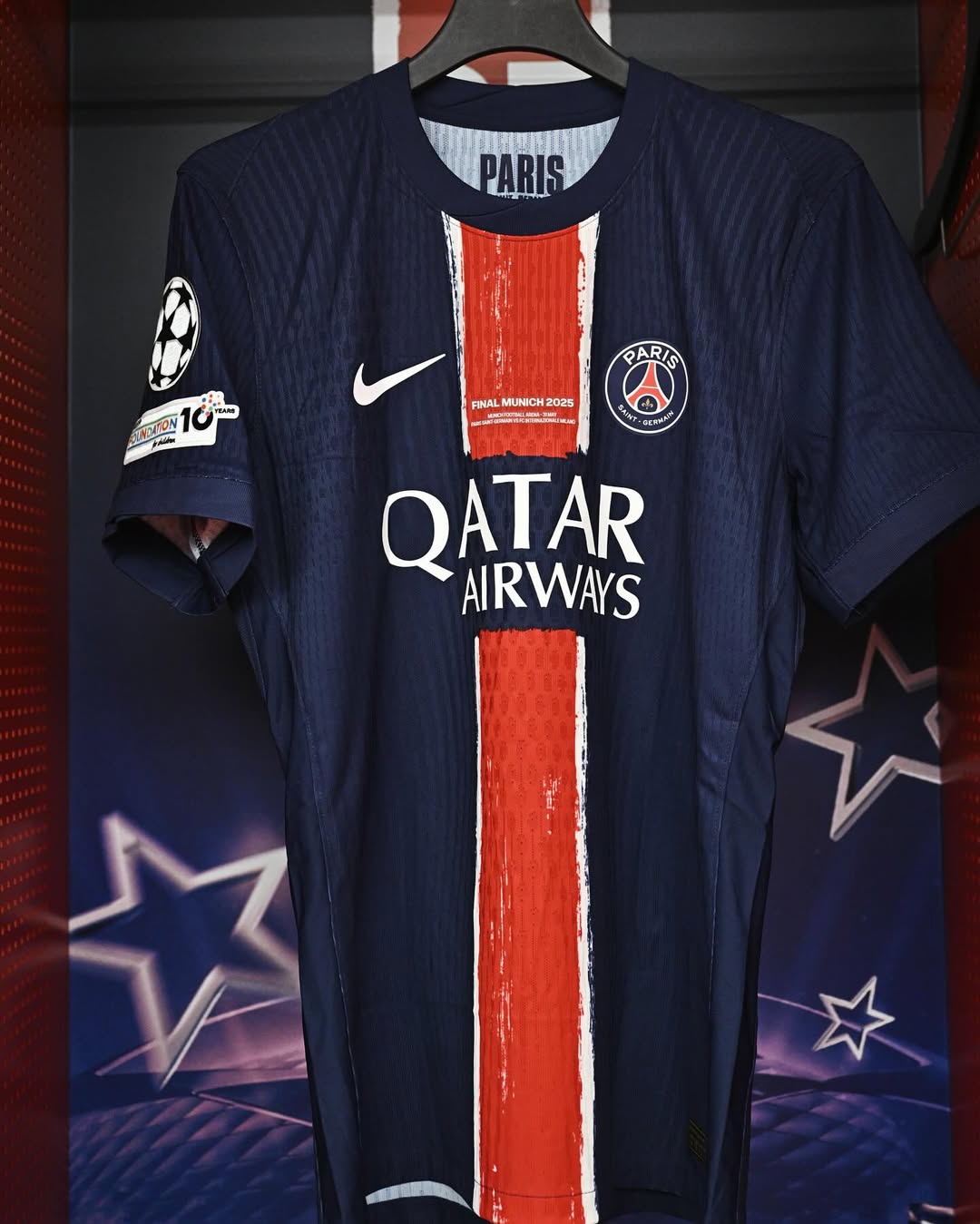 PSG : les maillots de la finale de Champions League aux enchères