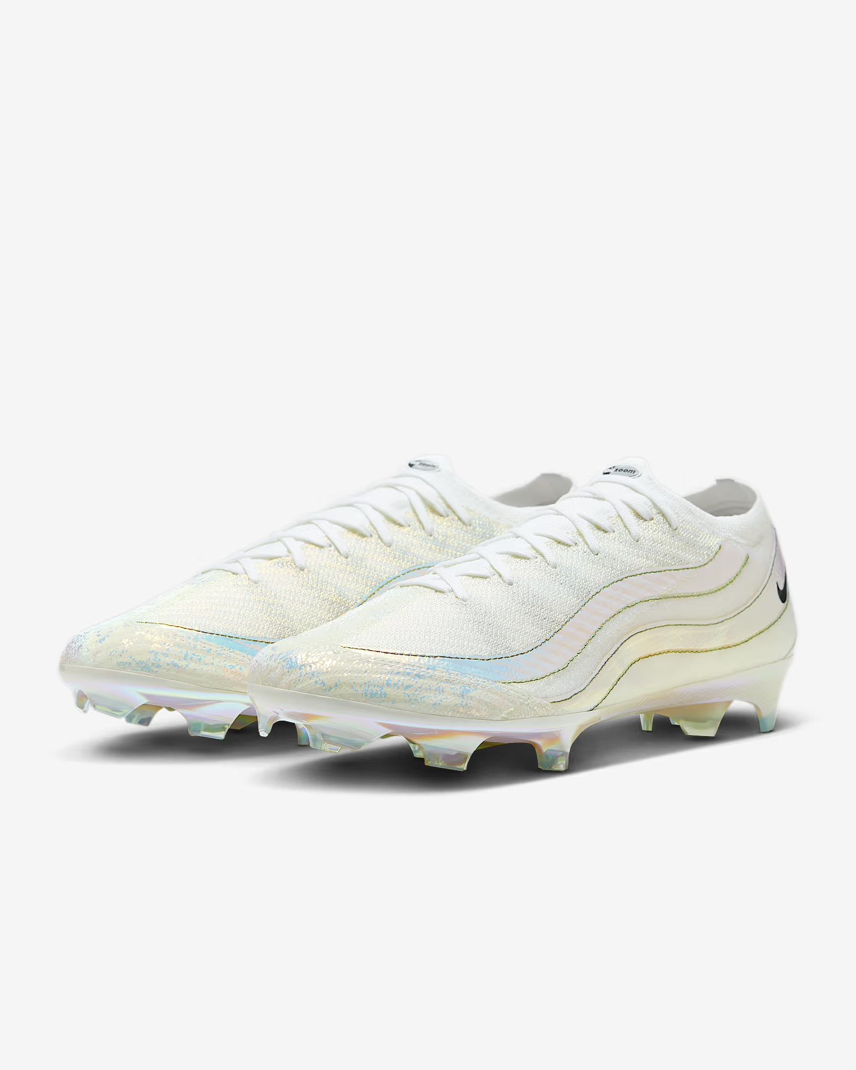 Nike dévoile une Mercurial Vapor blanche inspirée de la Air Max 95