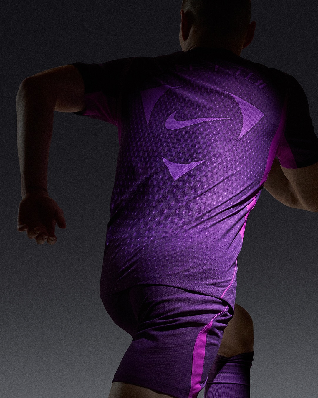 Aero-FIT : la nouvelle technologie des maillots Nike 2026