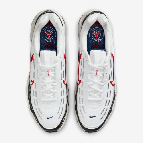 La Tn aux couleurs du PSG, disponible à la vente