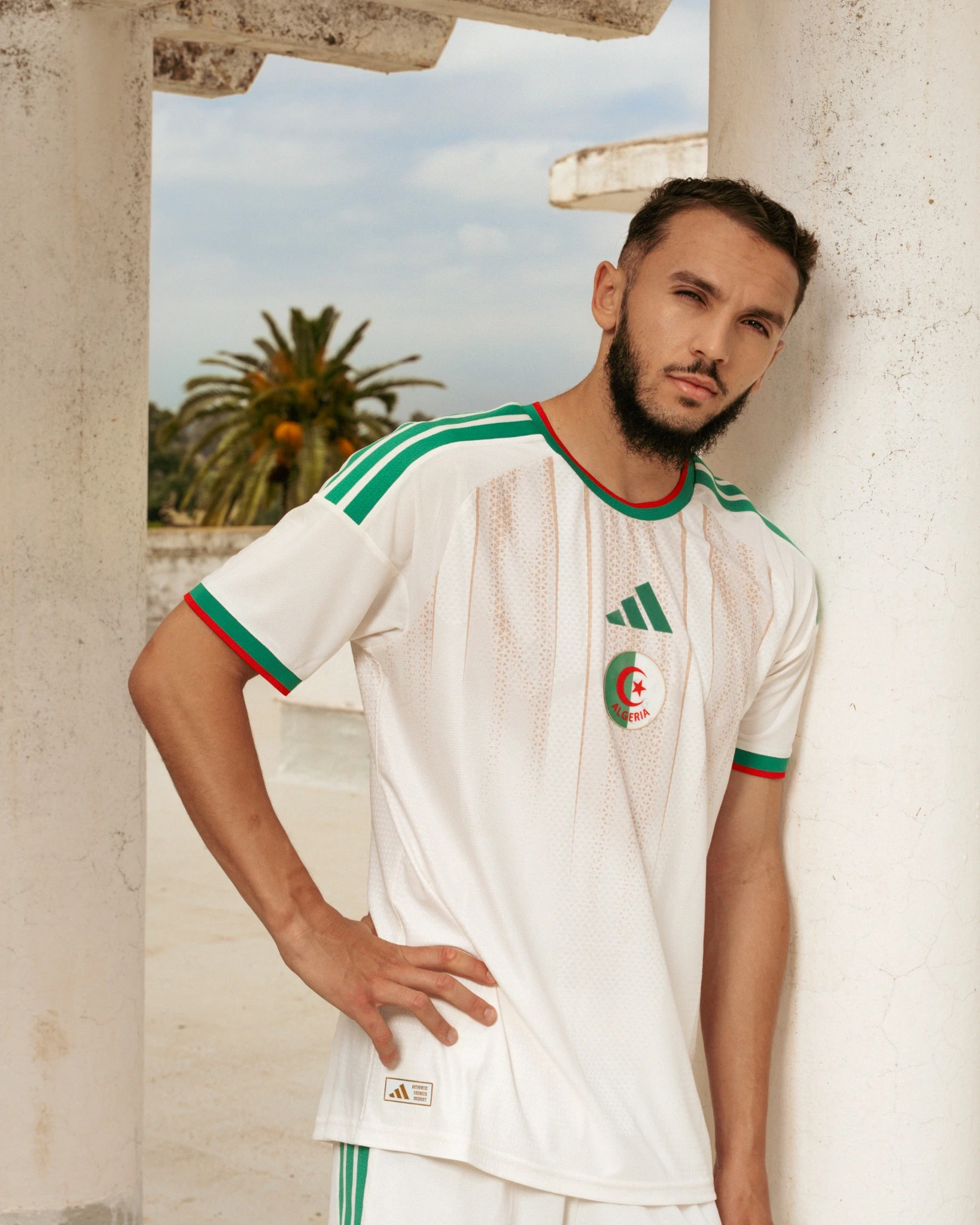 Maillot Algérie 2026 : adidas dévoile une tenue inspirée du zellige