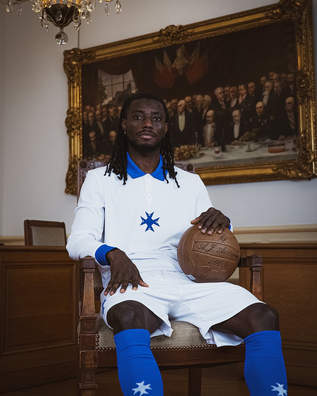 L'AJ Auxerre célèbre ses 120 ans avec deux maillots spéciaux