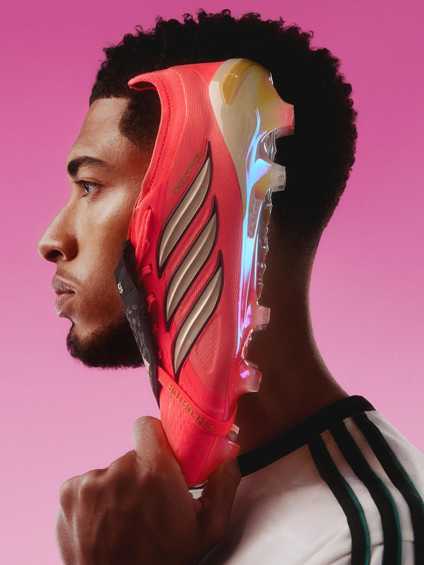adidas aussi mise sur le rose pour ses crampons du Mondial 2026